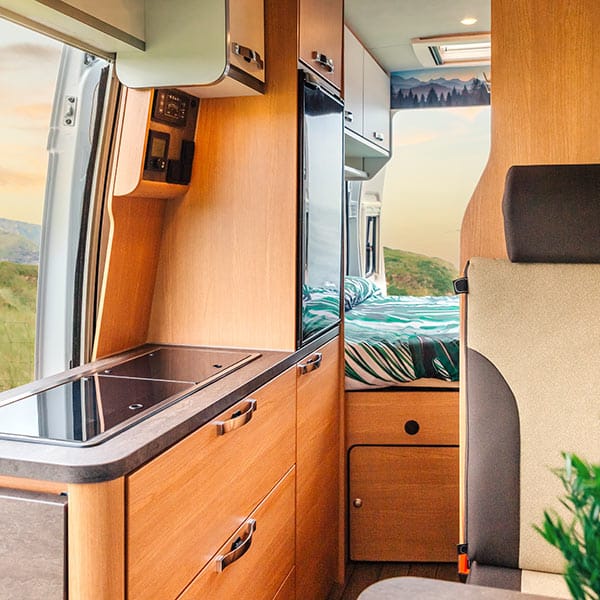 Plywood panels for motorhomes – Poplar supply for caravan interiors